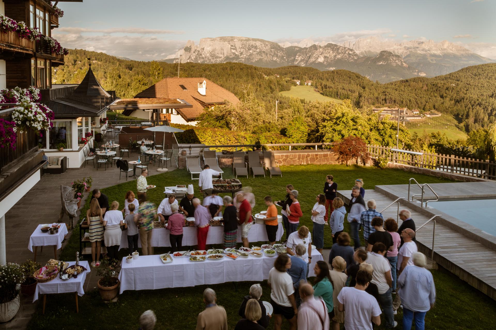 Sommer am Ritten: Wandern, Grillen & Genießen im Regina